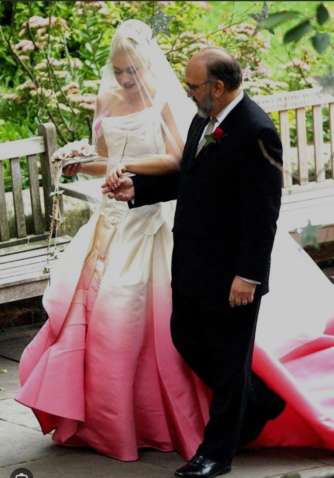 Gewn Stefani in a new imagining of her iconic wedding dress (By ...