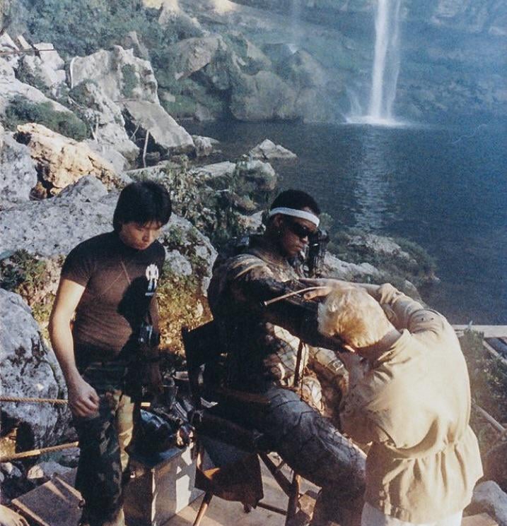 Kevin Peter Hall on set of Predator (1987) - F*XOXO