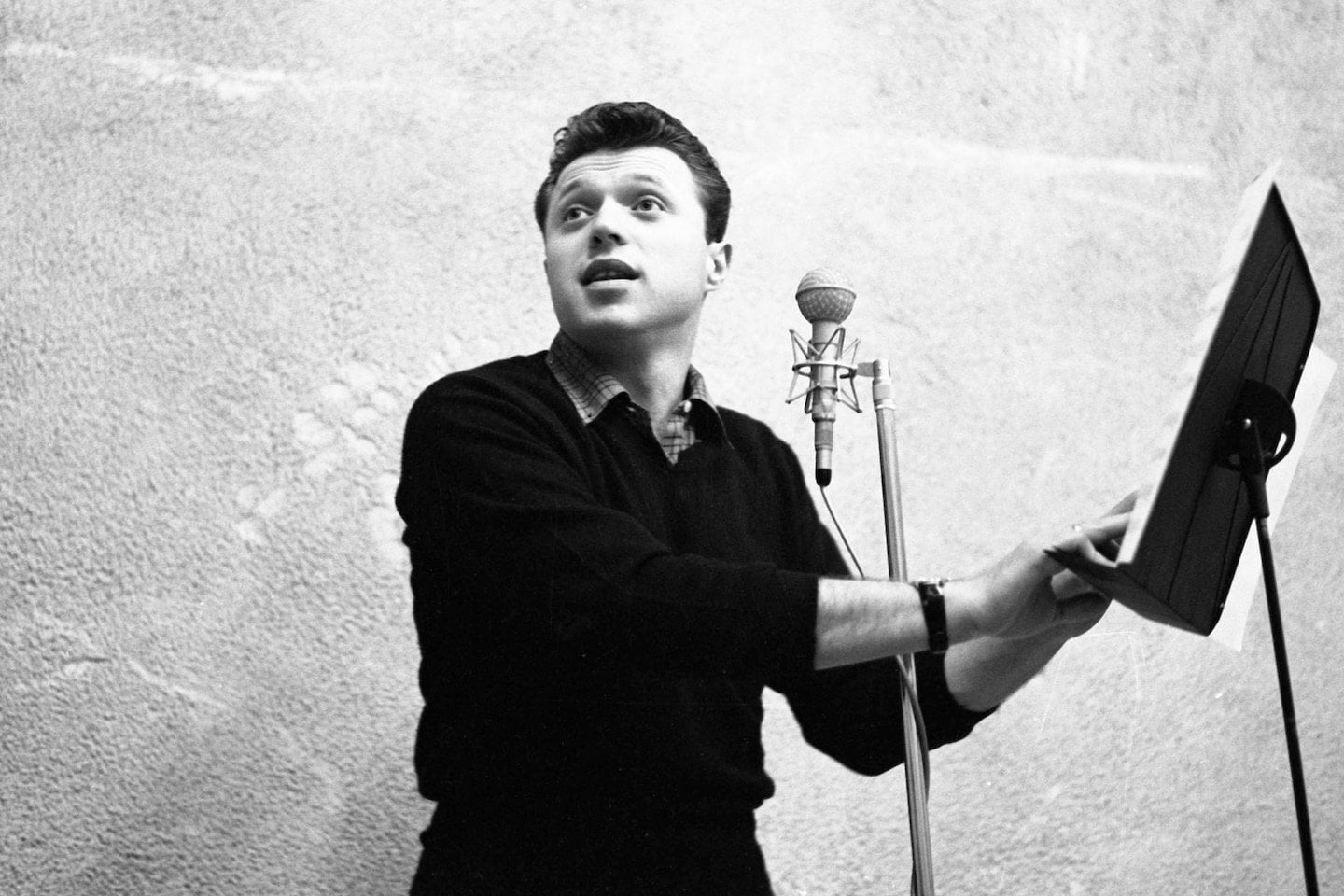 Steve Lawrence, crooner who formed pop duo with wife Eydie, dies at 88 ...