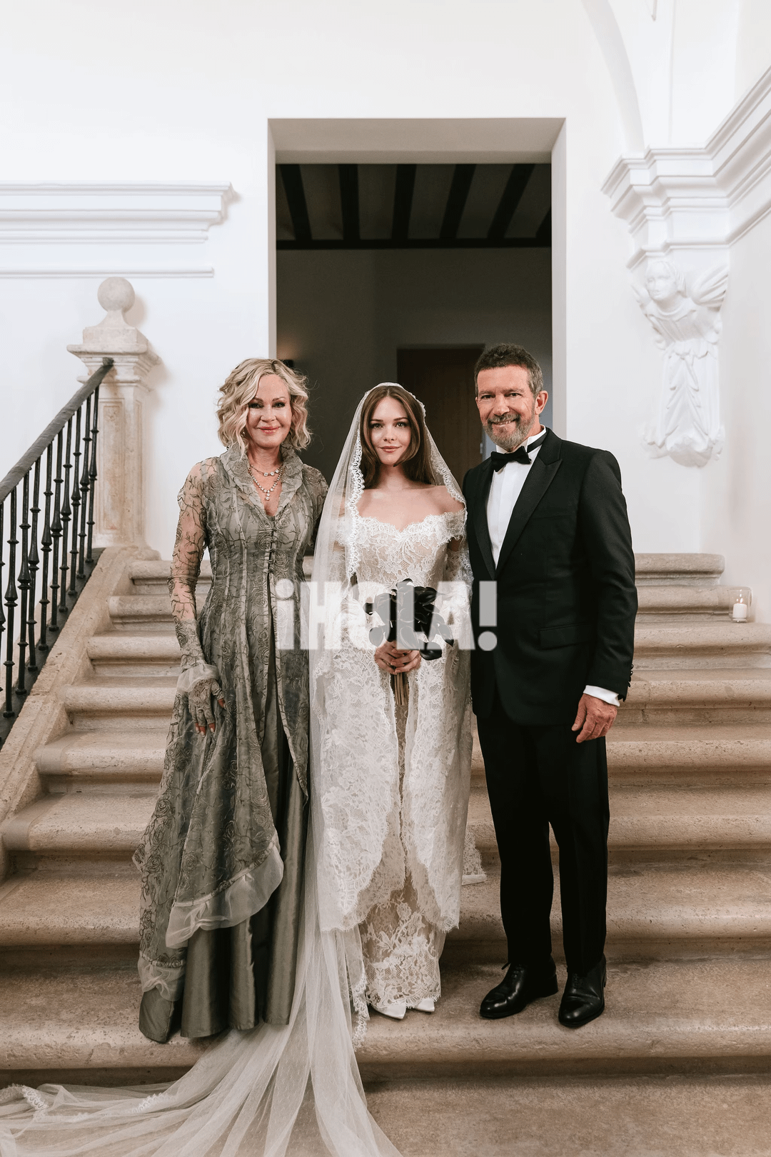 Stella Banderas (daughter of Antonio Banderas and Melanie Griffith) got ...